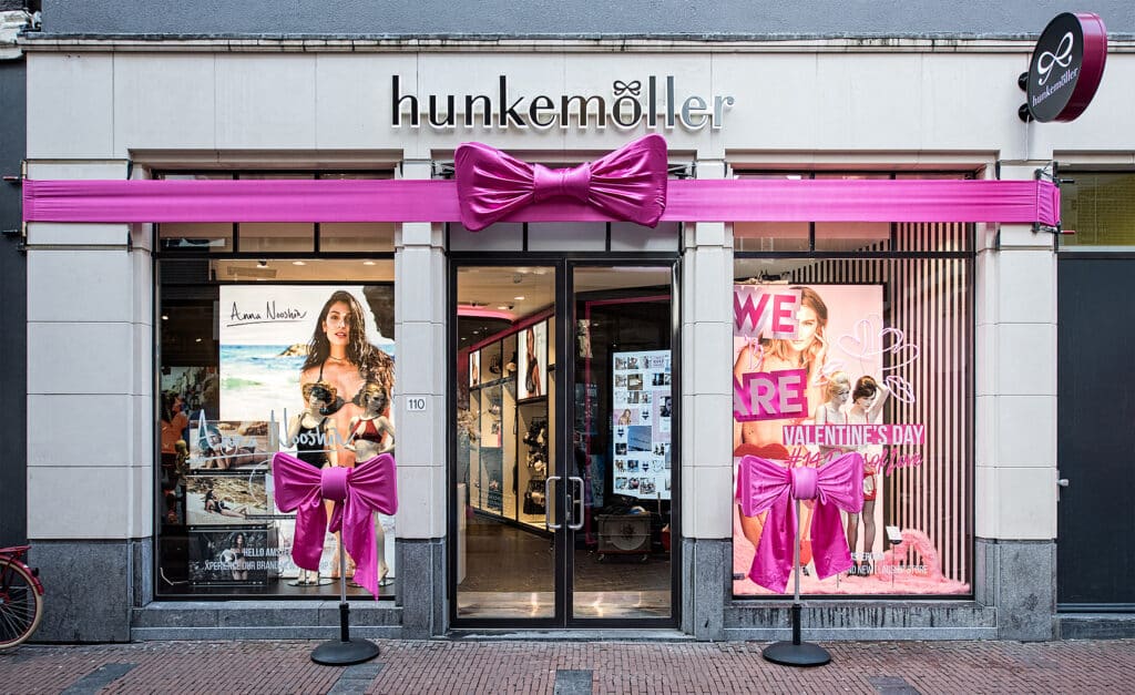 Hunkemöller New Dimension to Shopping Experience | Scala